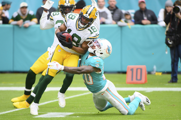 Ex-Green Bay Packer Randall Cobb ‘doesn’t officially retire’ to work in ...